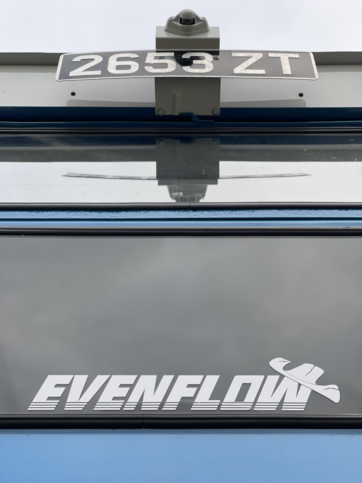 Evenflow Logo Sticker – EVENFLOW